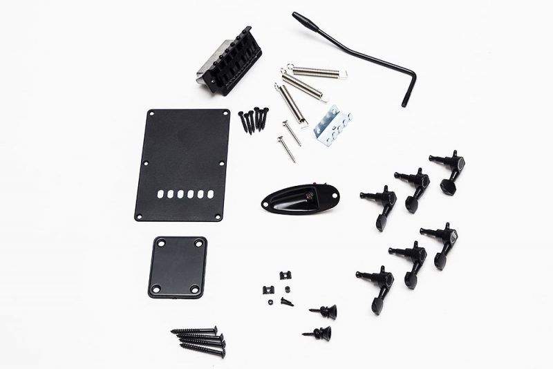 KIT COMPLETO DE HARDWARE STRATOCASTER NEGRO